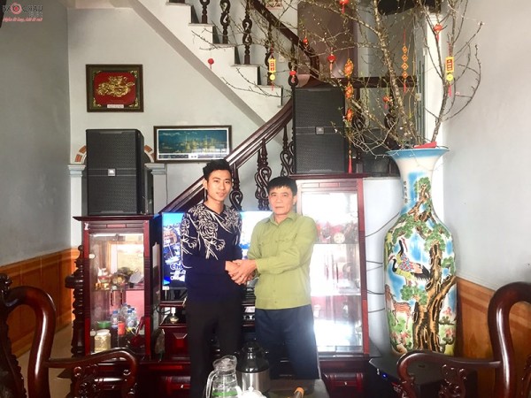 Bộ dàn karaoke chuyên nghiệp của gia đình chú Tùng ở Nam Định