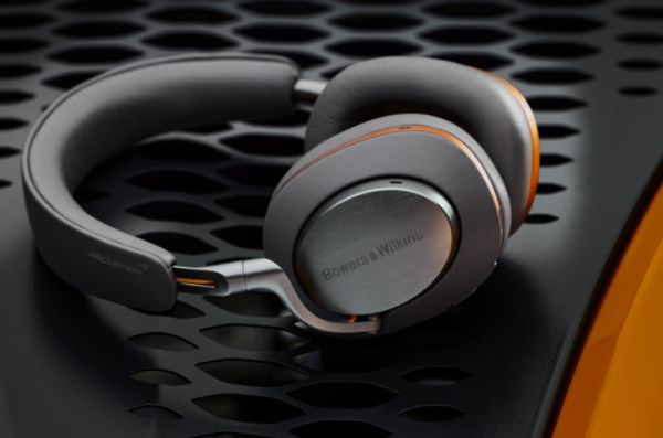 Bowers & Wilkins ra mắt tai nghe Px8 bản đặc biệt